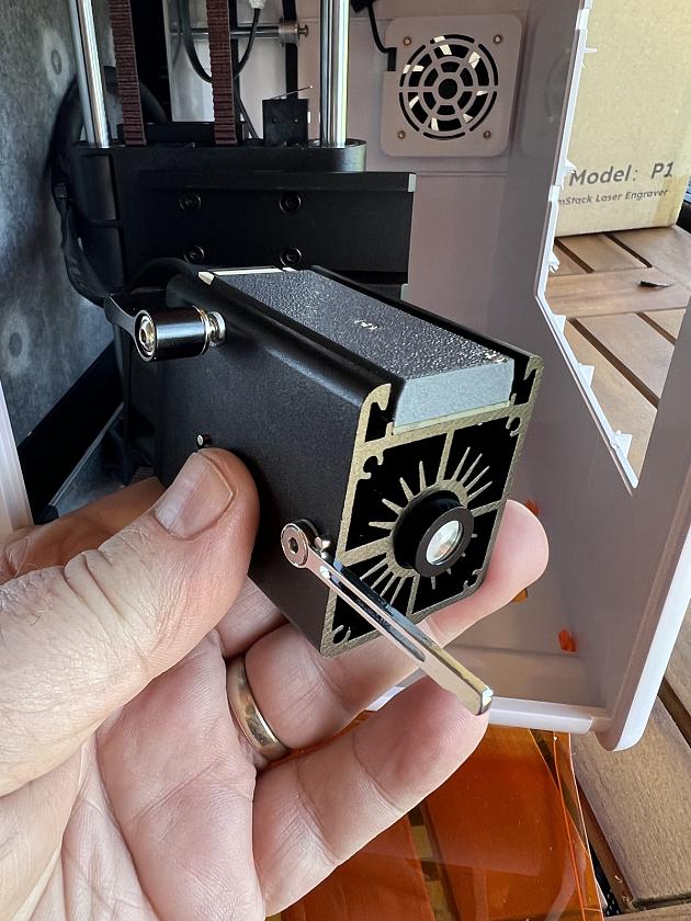 Test Atomstack P1 Mini : un graveur laser portable pour des petits ...